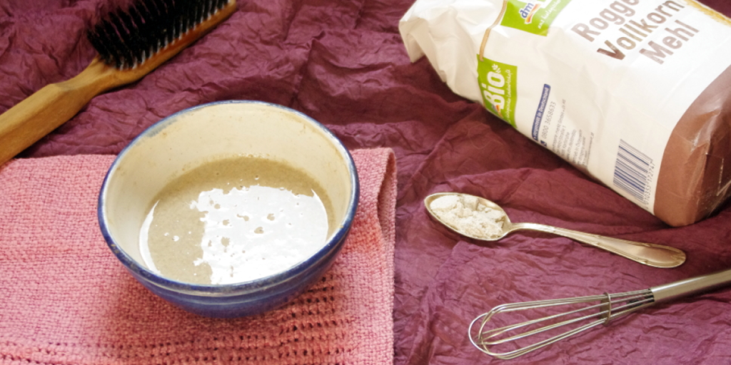 10 Easy & Natural Ways to Wash Hair Without Shampoo