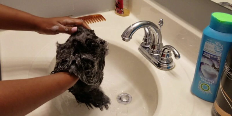 How to Wash a Wig Without Damaging It – 6 Easy Steps for All Wig Types